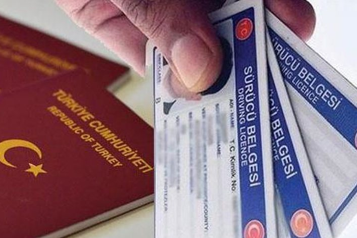 Eski ehliyet sahipleri dikkat! İdari para cezası var... - Koza24 ...